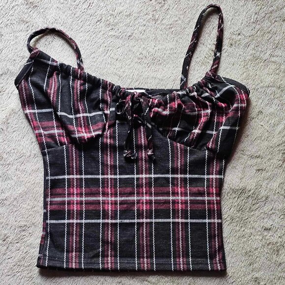 Olivia Rae | Tops | Livi By Olivia Rae Red Black Plaid Crop Tank | Poshmark